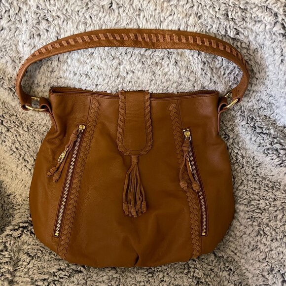 Muxo Camila Alves | Bags | Muxo Camila Alves Pebbled Purse | Poshmark